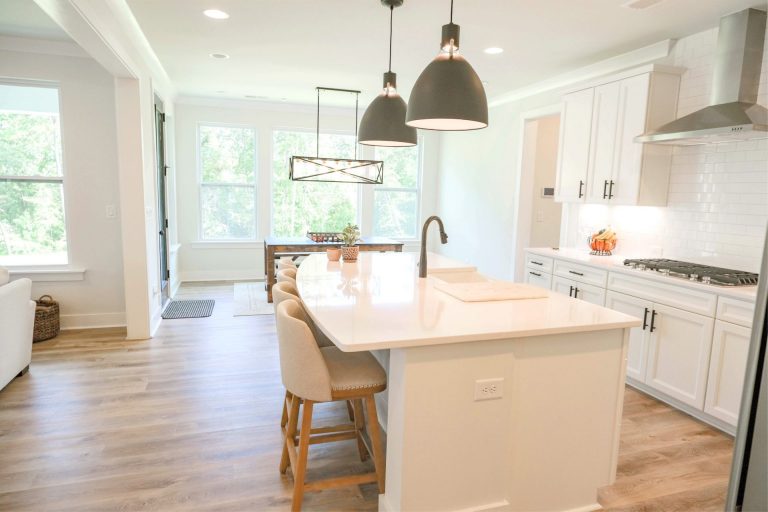 A Downstairs Home Tour before We Start Fall Projects!