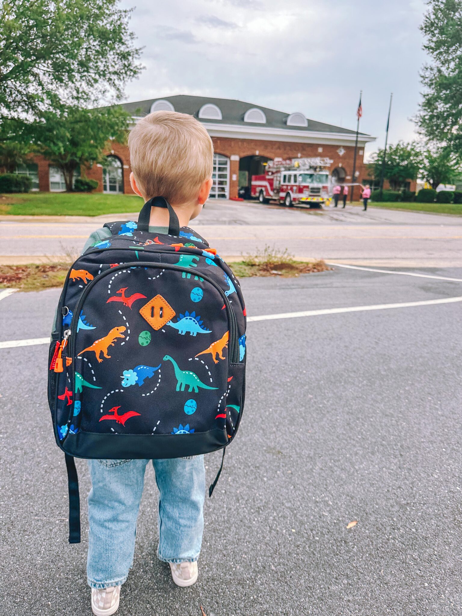 More Fall Farms, Food from the Week, The Zoo, & Mom Life