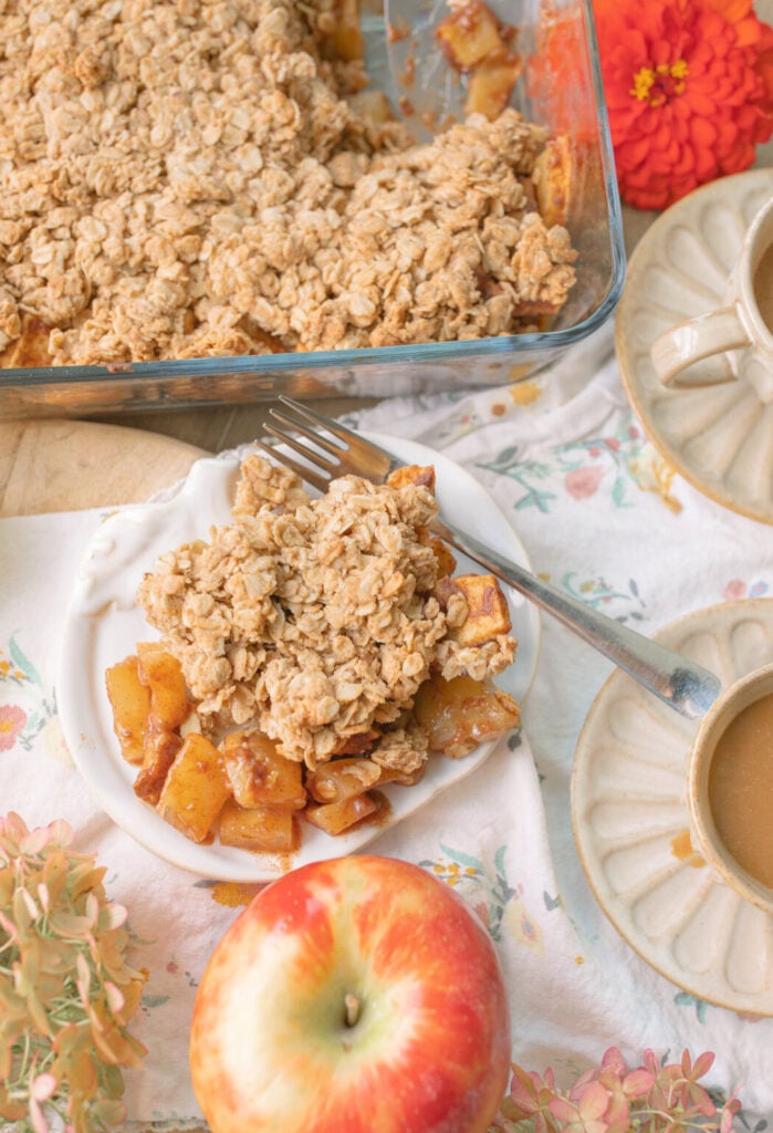 Maple Cinnamon Apple Crisp: Vegan & Gluten-Free Recipe